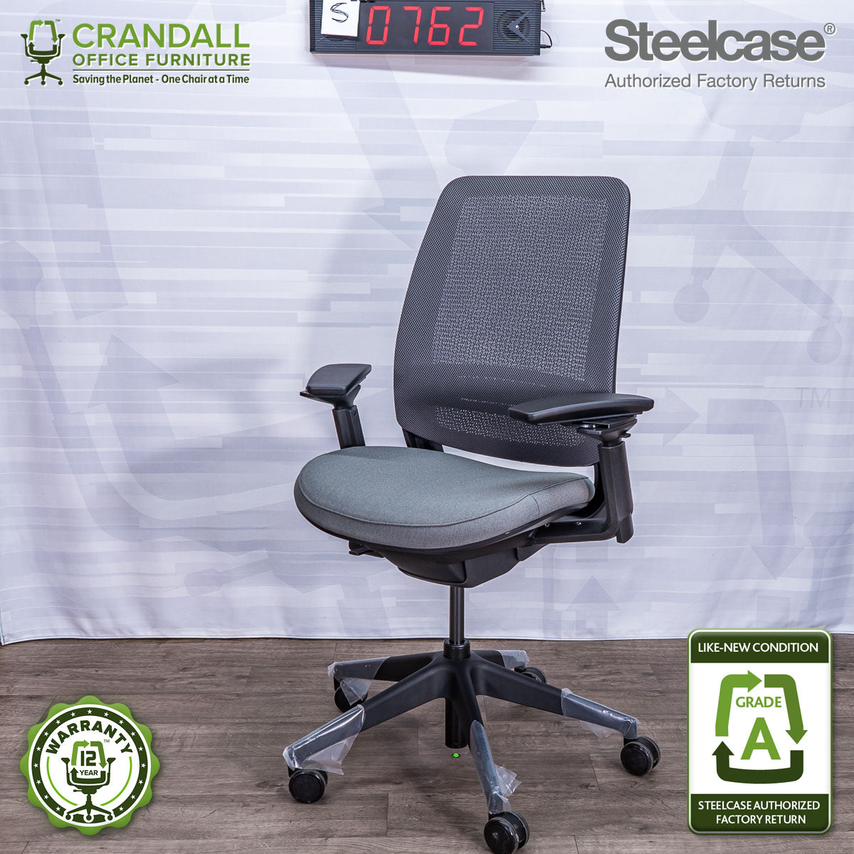 S-0762 - Steelcase Series 2 - Grade A – Crandall Office Furniture