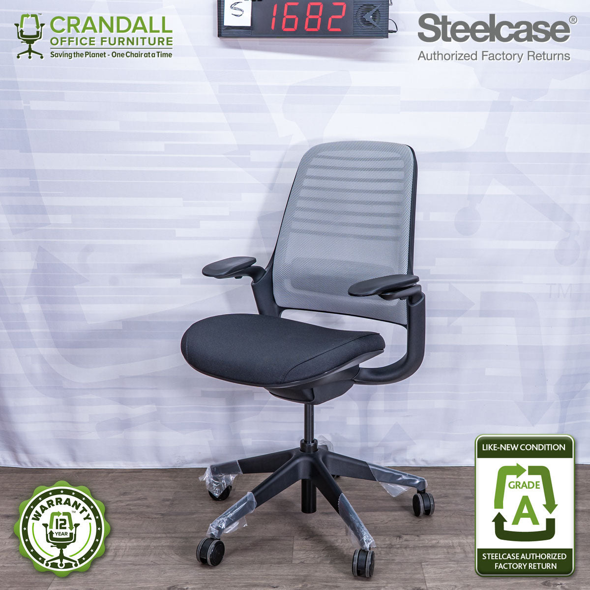 S-1682 - Steelcase Series 1 - Grade A – Crandall Office Furniture