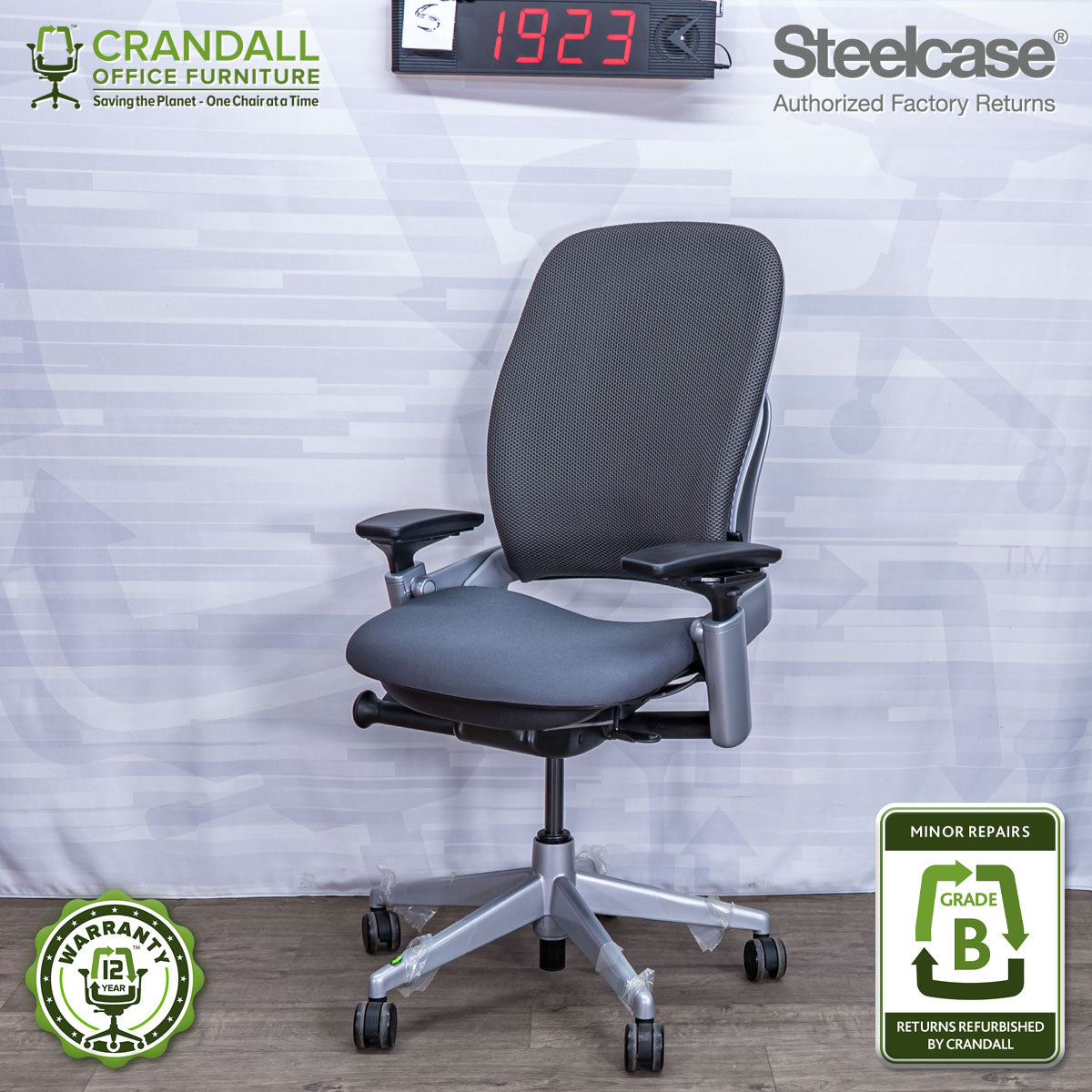 S-1923 - Steelcase Leap V2 - Grade B – Crandall Office Furniture